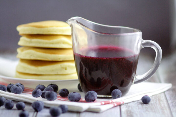 Blueberry Maple Syrup - The Gracious Wife