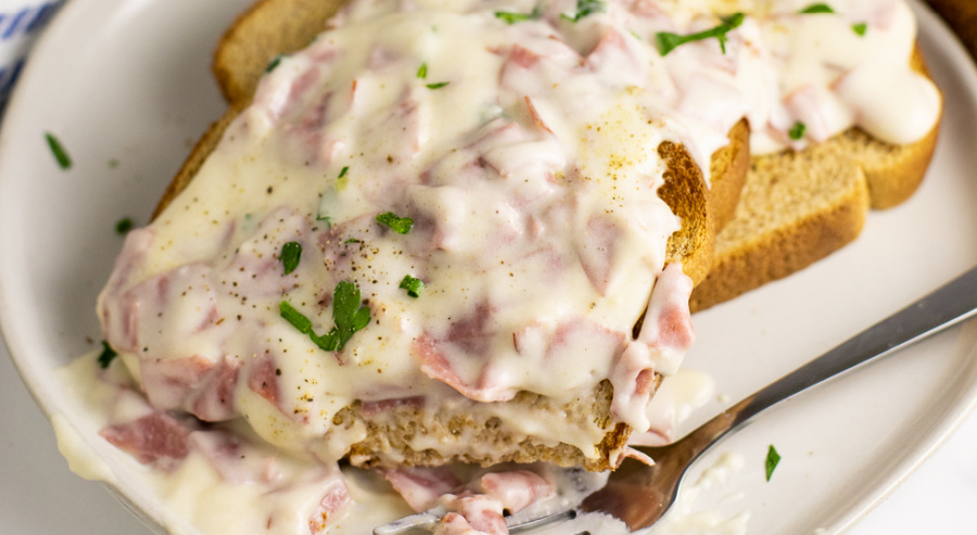 Creamed Chipped Beef - The Gracious Wife