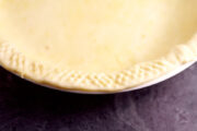 15 Pretty Ways to Finish Pie Crust Edges - The Gracious Wife