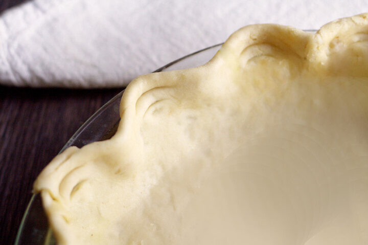 15 Pretty Ways to Finish Pie Crust Edges - The Gracious Wife