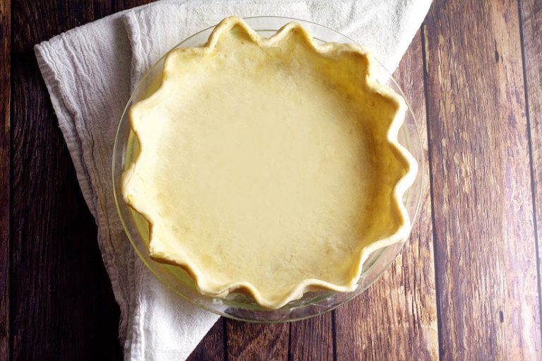 15 Pretty Ways to Finish Pie Crust Edges - The Gracious Wife