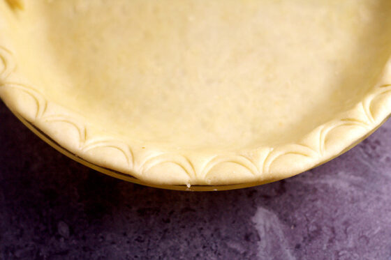 15 Pretty Ways to Finish Pie Crust Edges - The Gracious Wife