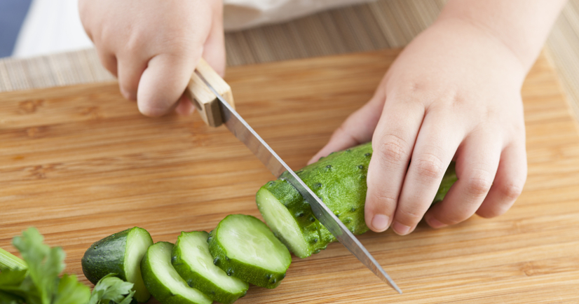 6 Basic Kitchen Safety Tips for Kids - The Gracious Wife