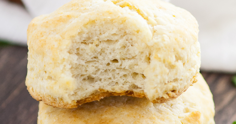 Southern Biscuits and Gravy: Creamy, Mile-High Comfort at Home - The ...