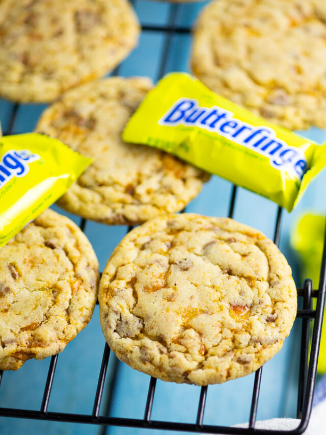 Ultimate Butterfinger Cookie: Chewy Chocolatey Peanut Butter Crunch ...