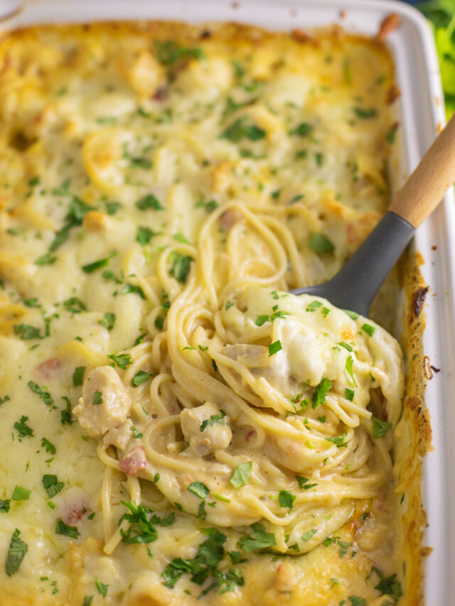 Cheesy Rotel Chicken Spaghetti: Creamy & Flavorful Dinner Recipe! - The ...