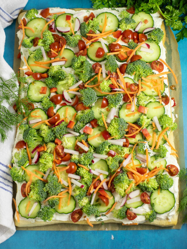 Easy Cold Veggie Pizza with Ranch Cream Cheese & Fresh Vegetables ...